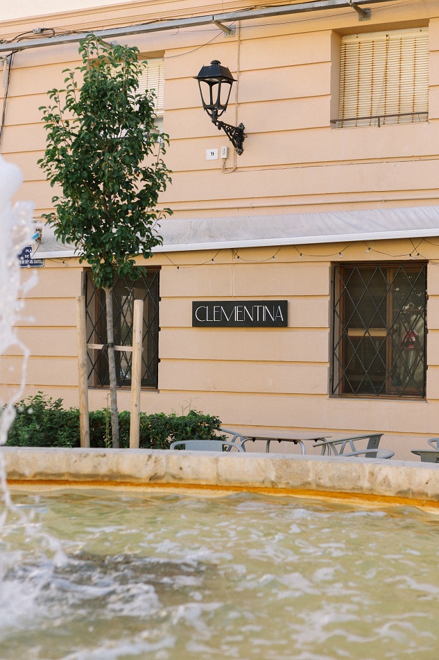 El restaurante de El Cabanyal Clementina reivindica la sobremesa ...